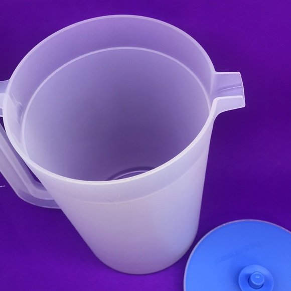 Tupperware | Kitchen | New Tupperware Jumbo Jug 4 Liter Blue | Poshmark